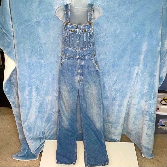 GAP | Jeans | 8s Coveted No Flaws Gap Overalls Medium Wash 00 Cotton ...